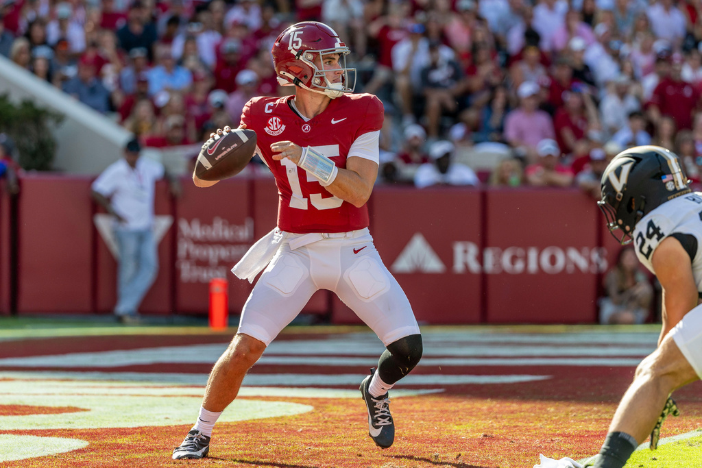 Tennessee vs. Alabama Prediction, Picks: Ty Simpson, Bama to Cruise at Home?